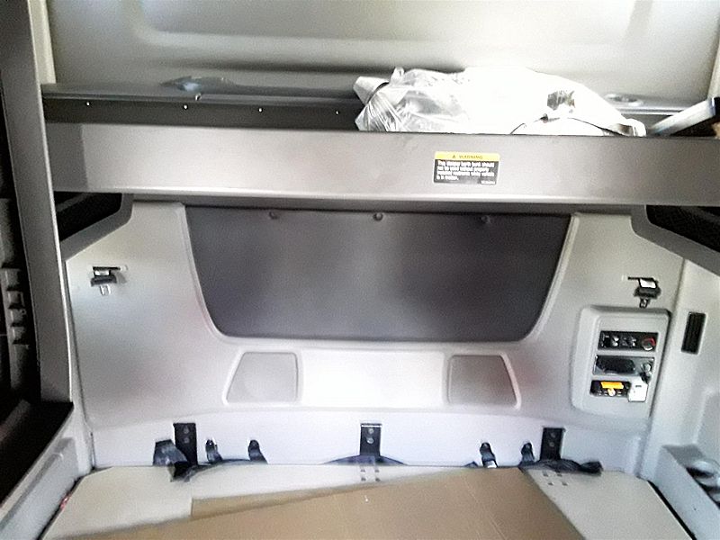 2018 International LT625 For Sale | 72" Sleeper | # 470489
