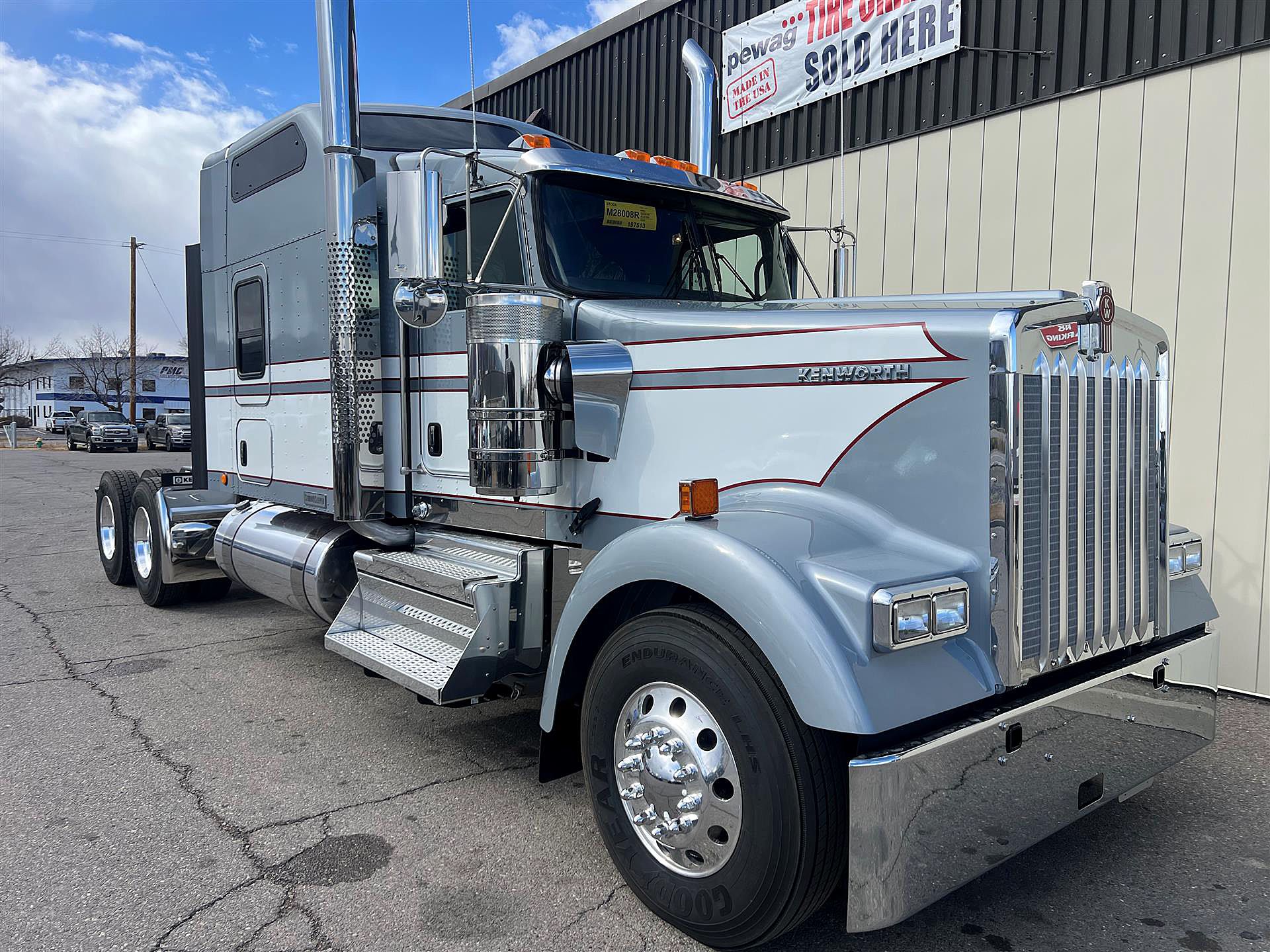 2026 Kenworth W900L For Sale | 86" Sleeper | #0596481