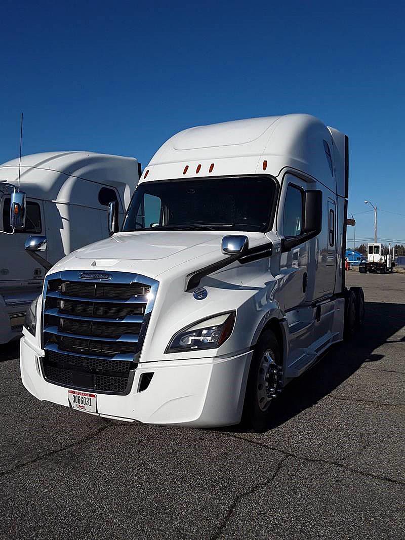 2019 Freightliner Cascadia 126 For Sale | 72" Sleeper | #269146