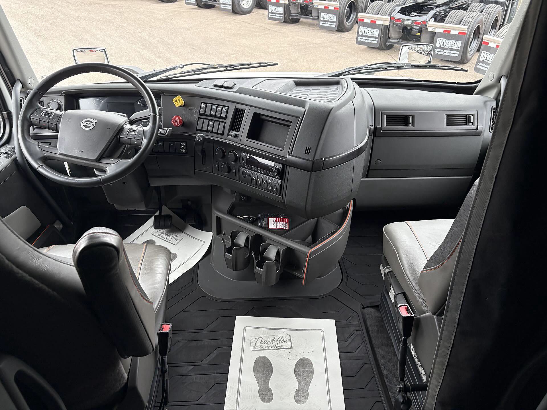 2023 Volvo VNL 860 For Sale | 77" Sleeper | #89604