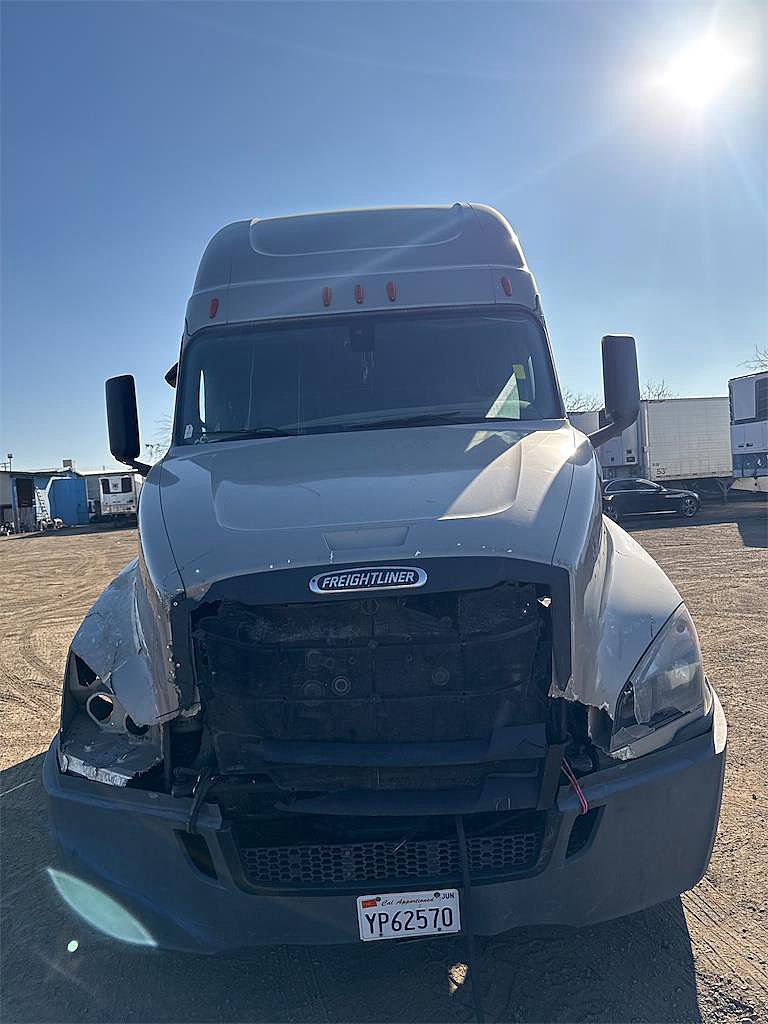 2019 Freightliner Cascadia For Sale | Sleeper Truck | #Tractor (IFG)