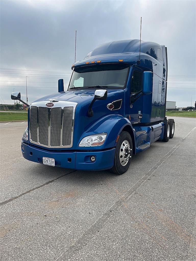 2022 Peterbilt 579 For Sale | Sleeper Truck | #Tractor (IFG)