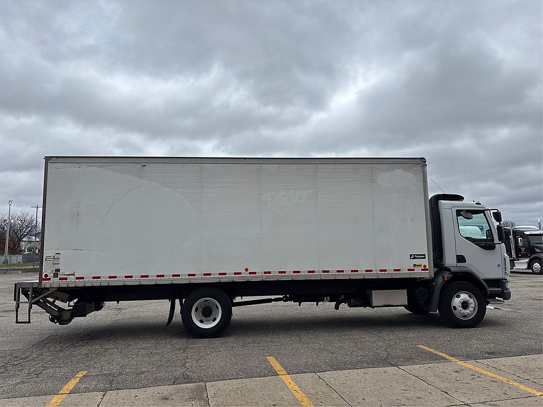 2020 Peterbilt 220 For Sale | Box Van | #8679716