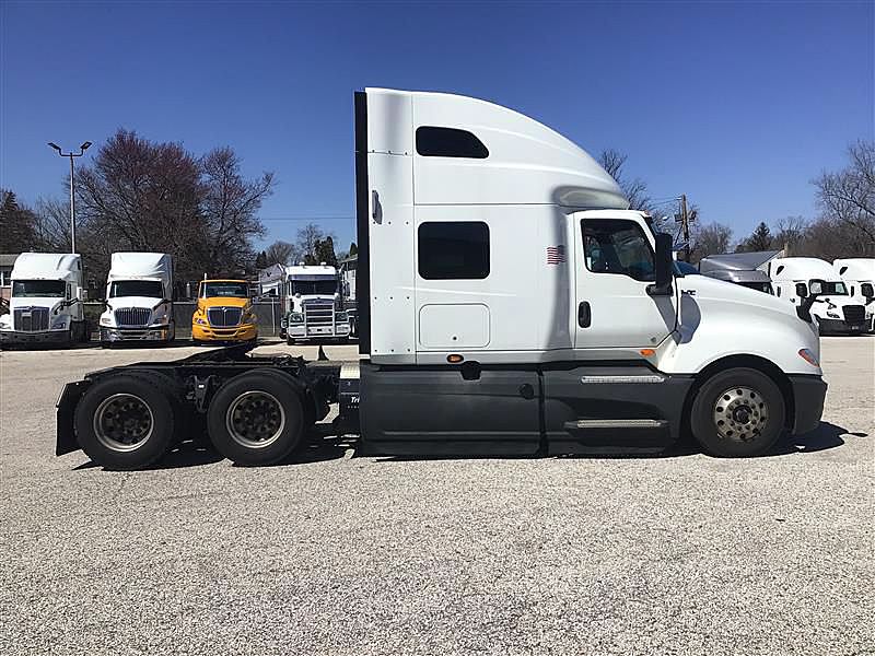 2021 International LT For Sale | 73" Sleeper | # N163295