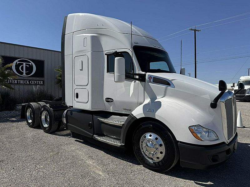 2021 Kenworth T680 For Sale | Mid Roof Sleeper | #SA3544