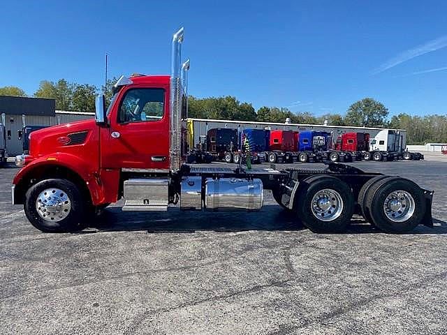 2025 Peterbilt 567 For Sale | Day Cab | #699676