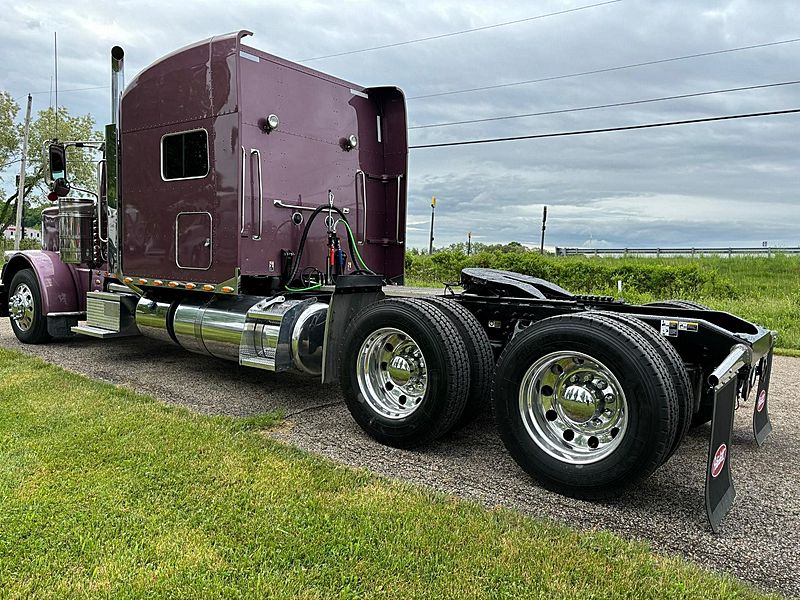 2019 Peterbilt 389 For Sale | 78" Sleeper | #485064