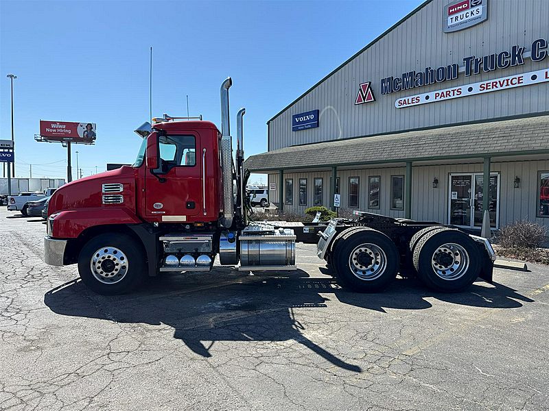 2026 Mack Anthem AN64T M742 For Sale | Daycab Sleeper | #M055161