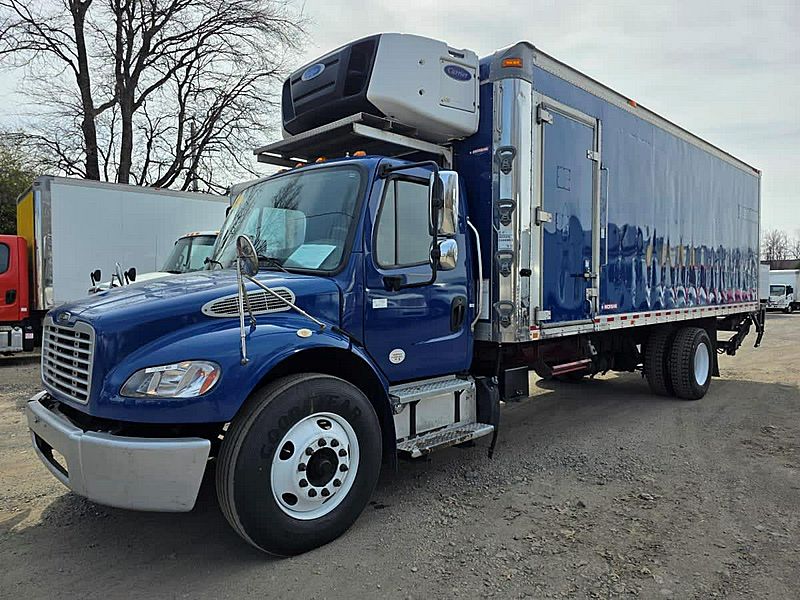 2018 Freightliner M2 106 For Sale | 24' Box | #772500