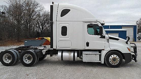 2022 Freightliner Cascadia 126 For Sale | 72" Sleeper | #269287