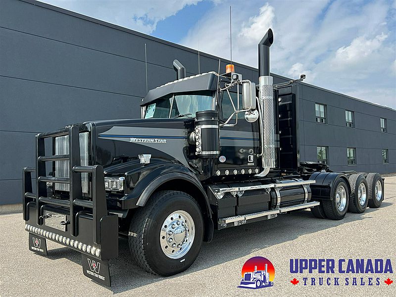2022 Western Star 4900FA Tri-Drive For Sale | 36" Sleeper | #9224885