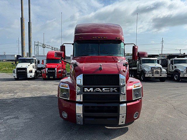 2022 Mack Anthem AN64T M742 For Sale | 70" Sleeper | # NJ-11319