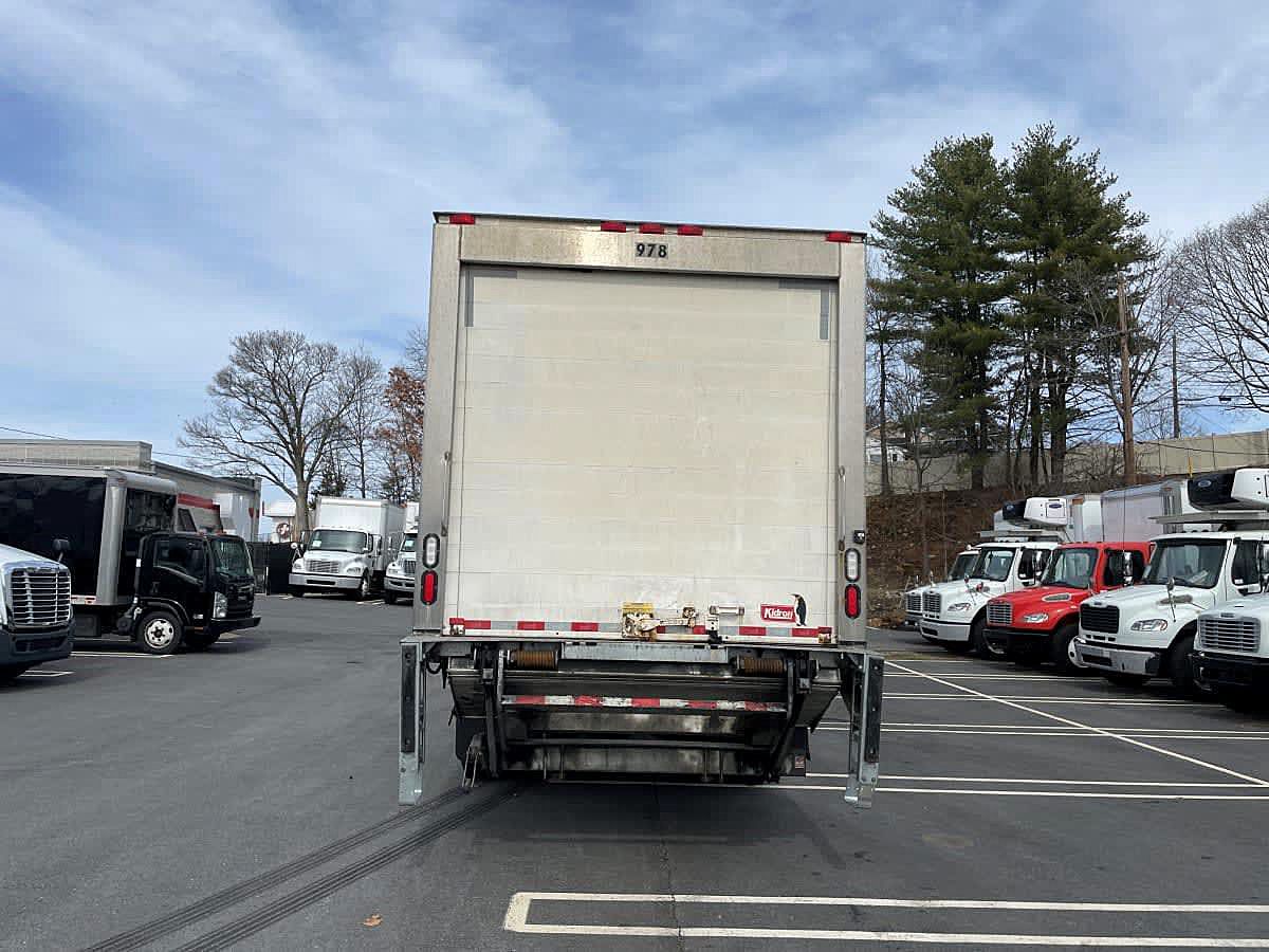 2018 Freightliner M2 106 For Sale | 26' Box | #780978