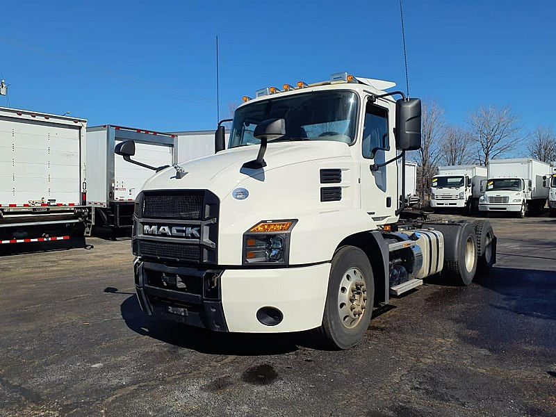 Mack Semi Trucks For Sale in Illinois (New & Used)