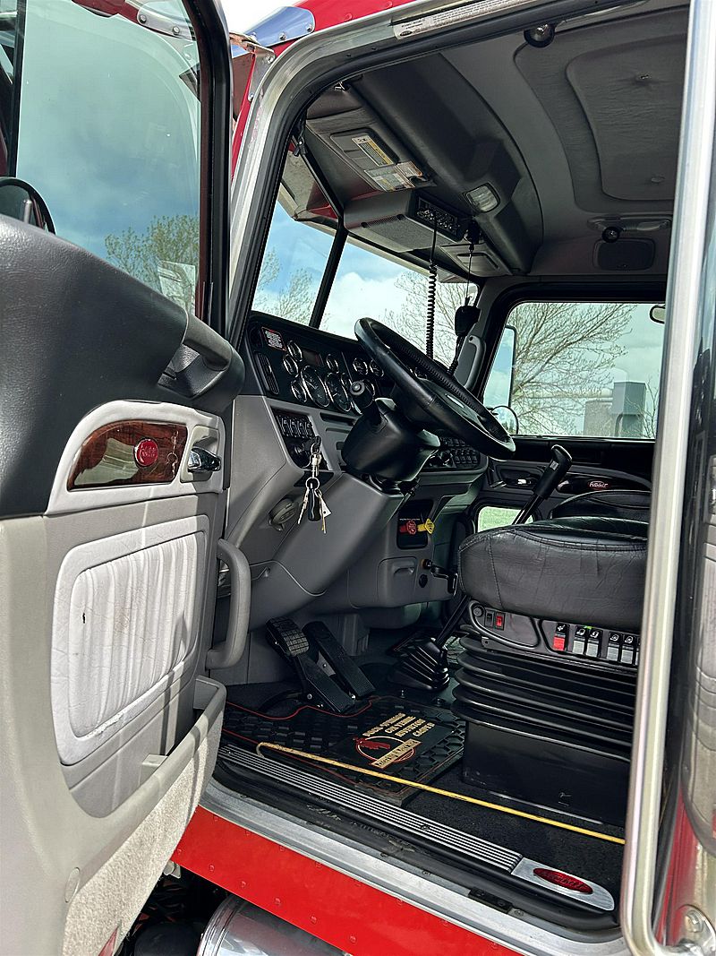 2020 Peterbilt 389 For Sale | 72" Sleeper | #1041
