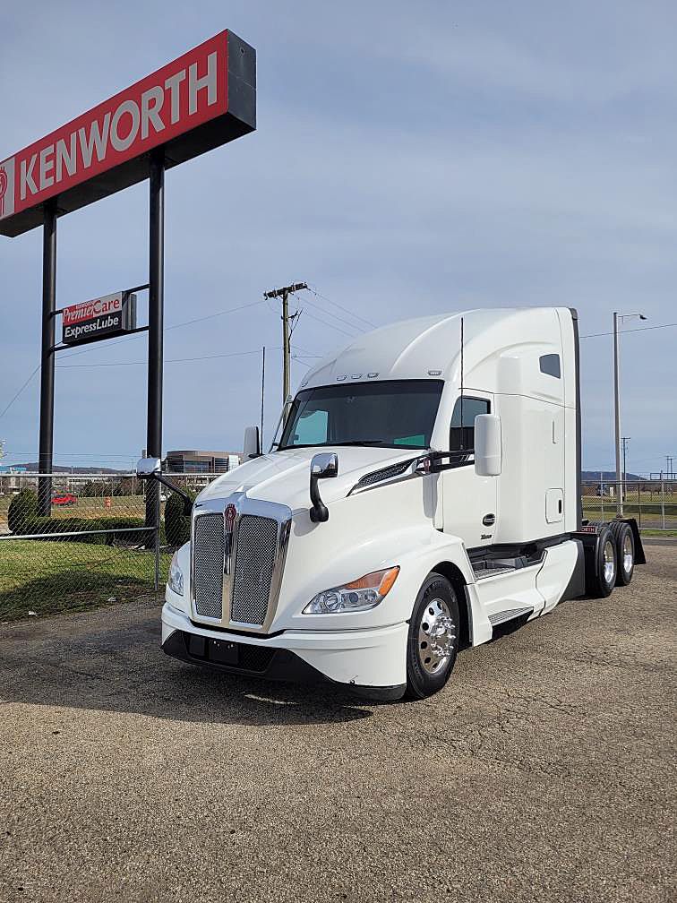 2023 Kenworth T680 For Sale | 76" Sleeper | #0598460