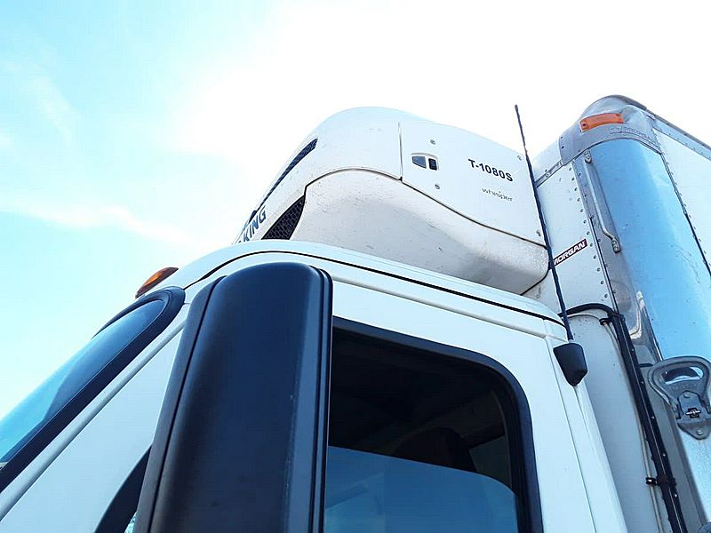 2017 Freightliner CASCADIA 125 For Sale | 26' Box | #673213