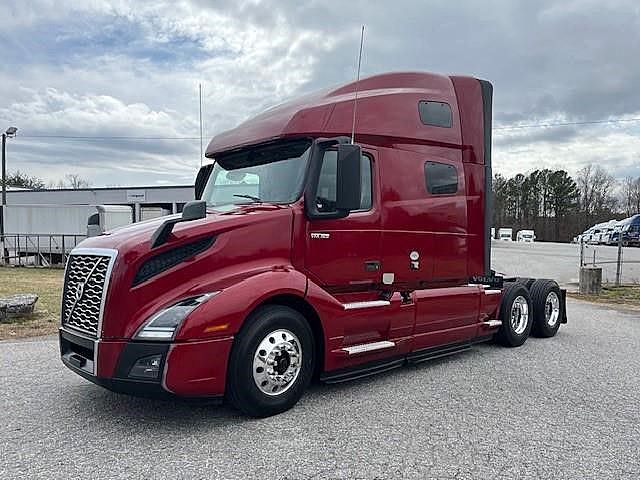 2020 Volvo VNL 670 For Sale | 72" Sleeper | #1147828