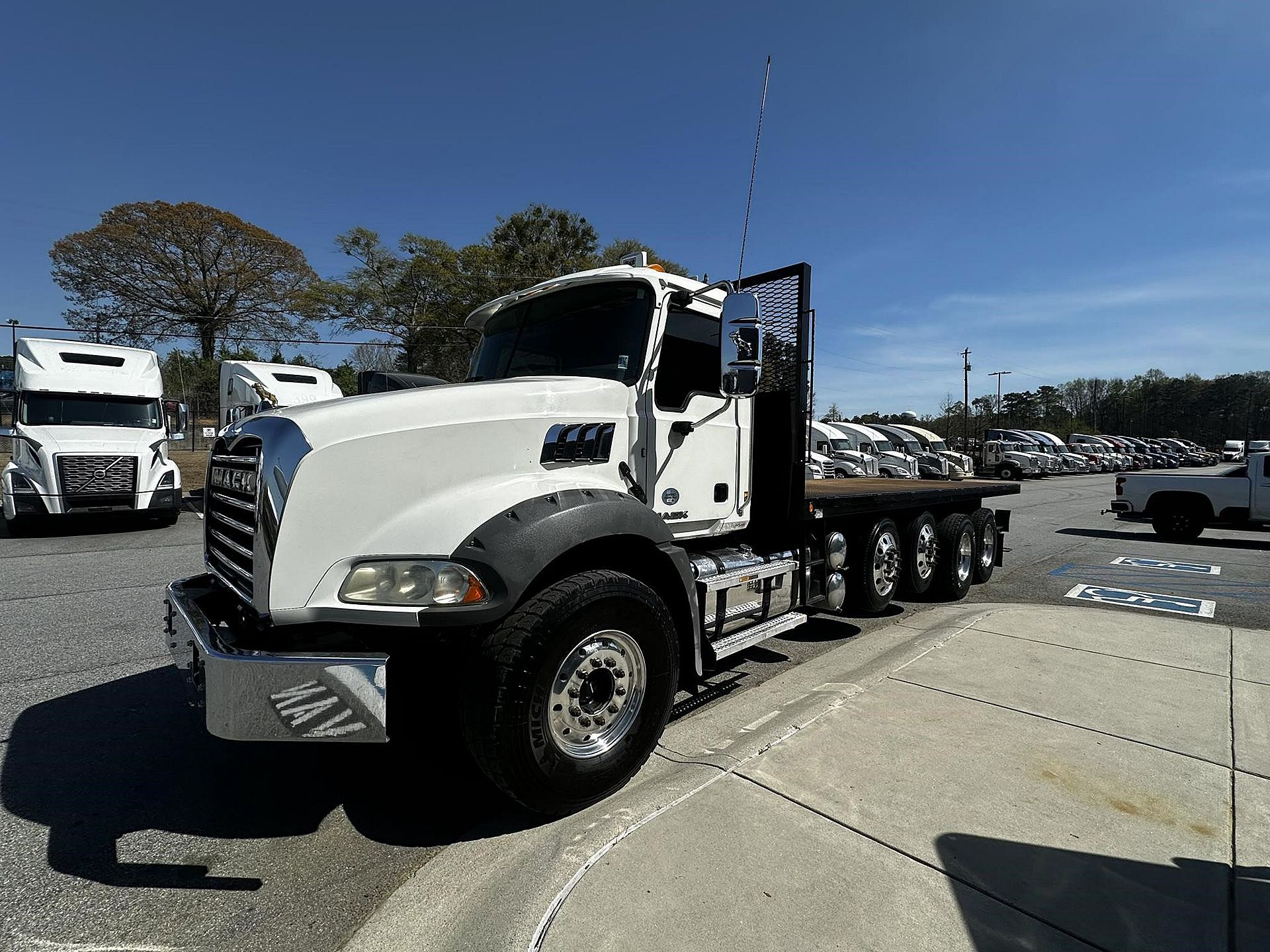 2018 Mack GRANITE GU813 For Sale | Day Cab | #1226188