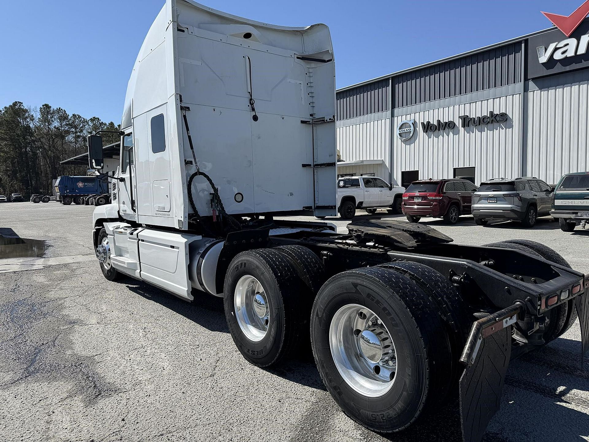 2019 Mack ANTHEM 64T For Sale | Raised Roof Sleeper Sleeper | #1196676