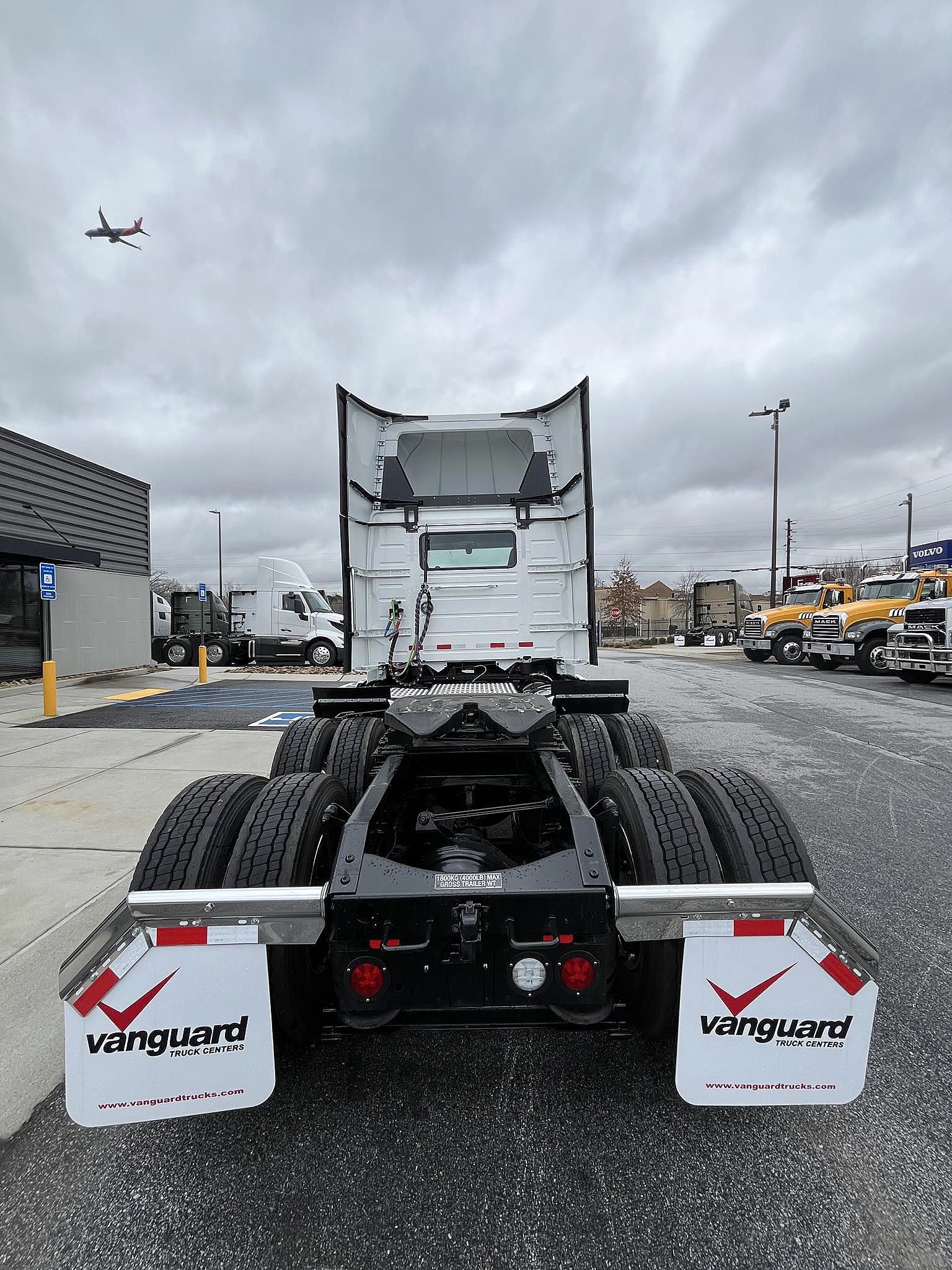 2025 Volvo VNL For Sale | Day Cab | #1220489
