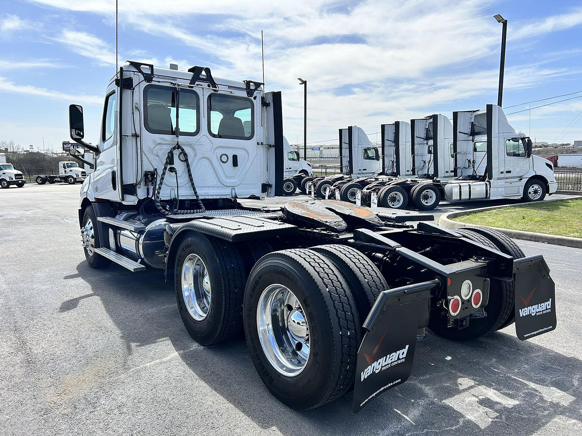 2019 Freightliner CASCADIA 113 EVOLUTION For Sale | Day Cab | #1228146