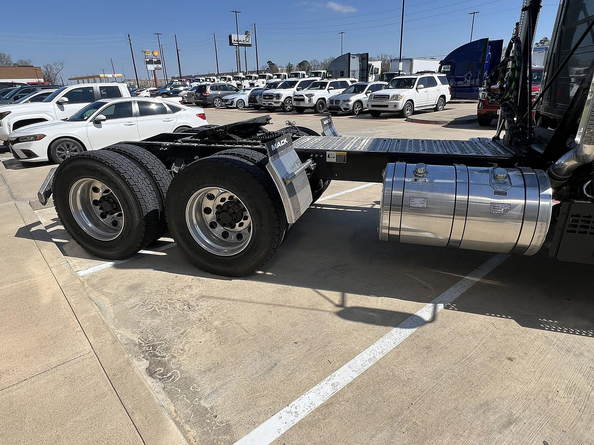 2026 Mack PINNACLE 64T For Sale | Day Cab | #1221598