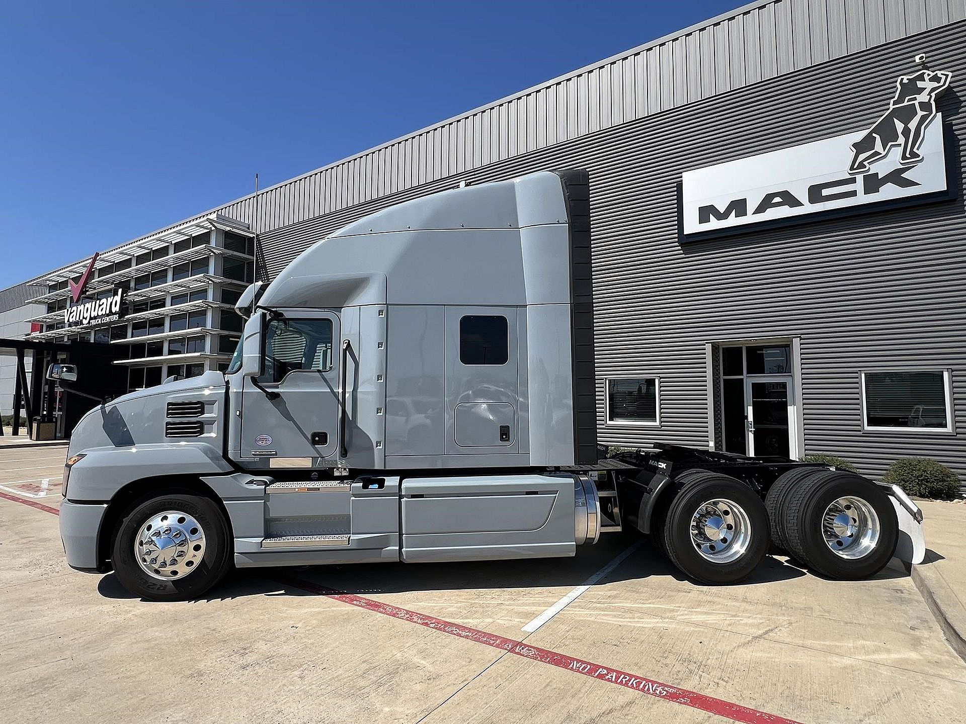 2024 Mack ANTHEM 64T For Sale | Sleeper Truck | #1197813