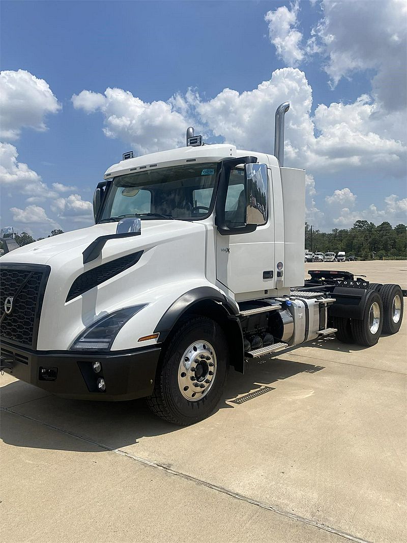 Volvo Oil Field Trucks For Sale (New & Used)