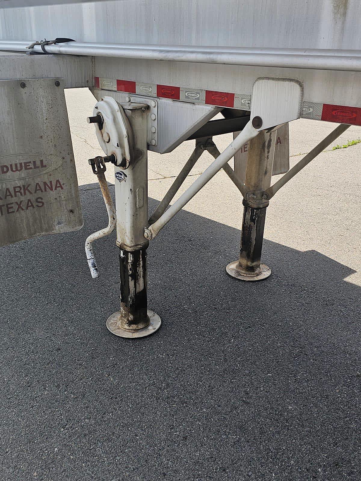 2016 LEDWELL BODY CO 40' TANKER For Sale | Day Cab | #670947