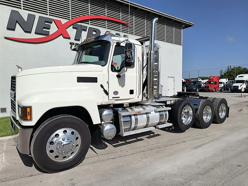 2025 Mack Pinnacle PI64T For Sale | Day Cab | #10MU015423