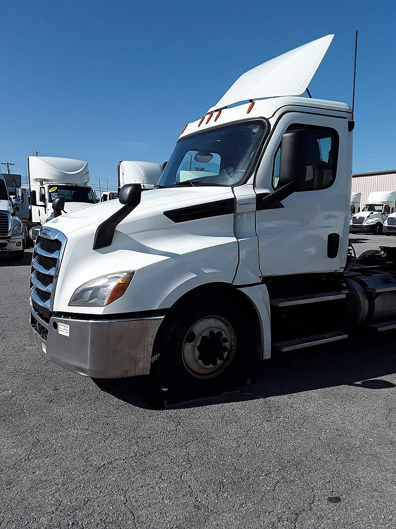 2019 Freightliner NEW CASCADIA PX12664 For Sale | Day Cab | #824527