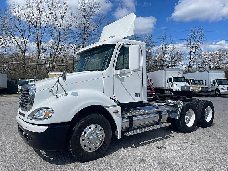 2006 Freightliner Columbia For Sale | Day Cab | #CON124