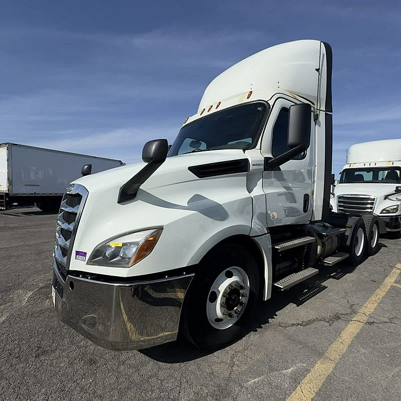 2020 Freightliner NEW CASCADIA PX12664 For Sale | Day Cab | #273078