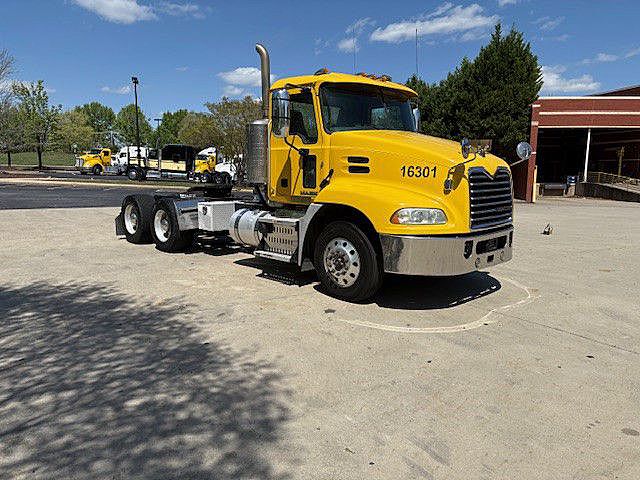 2016 Mack Pinnacle CXU613 For Sale | Day Cab | # 9954
