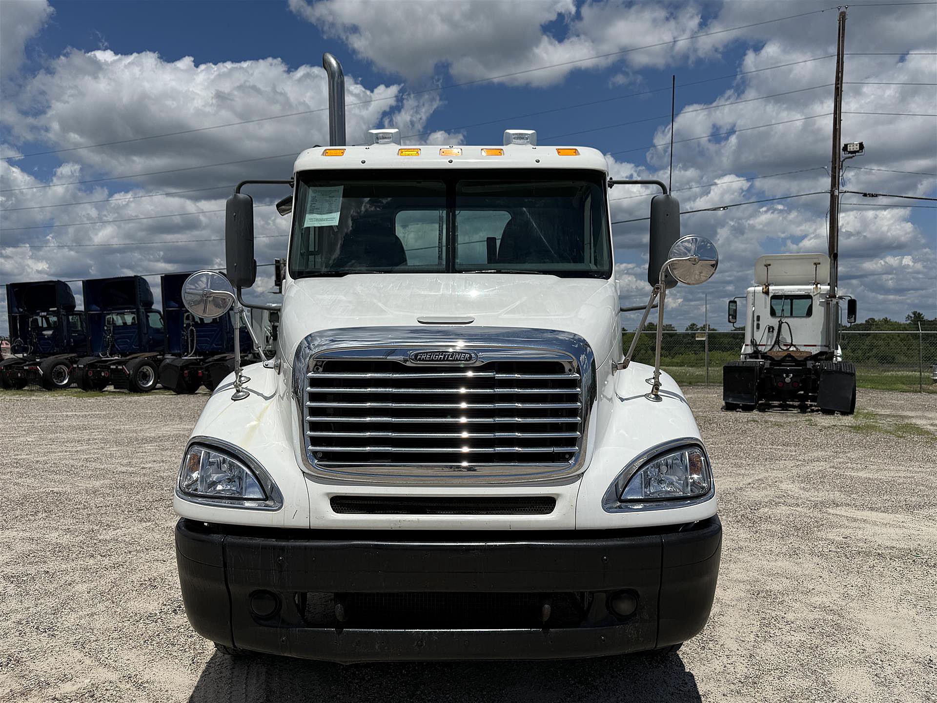 2006 Freightliner COLUMBIA 120 For Sale | Day Cab | #V85103