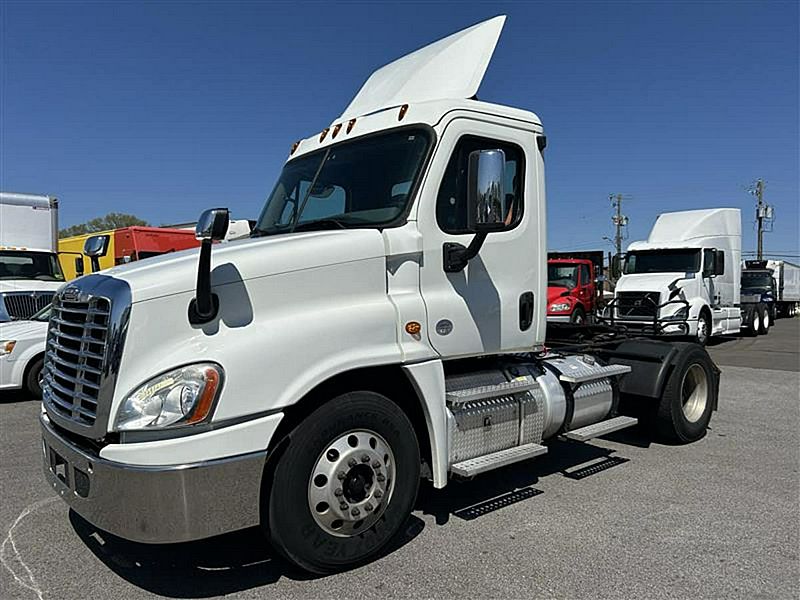 2015 Freightliner CASCADIA 125 For Sale | Day Cab | # 556242