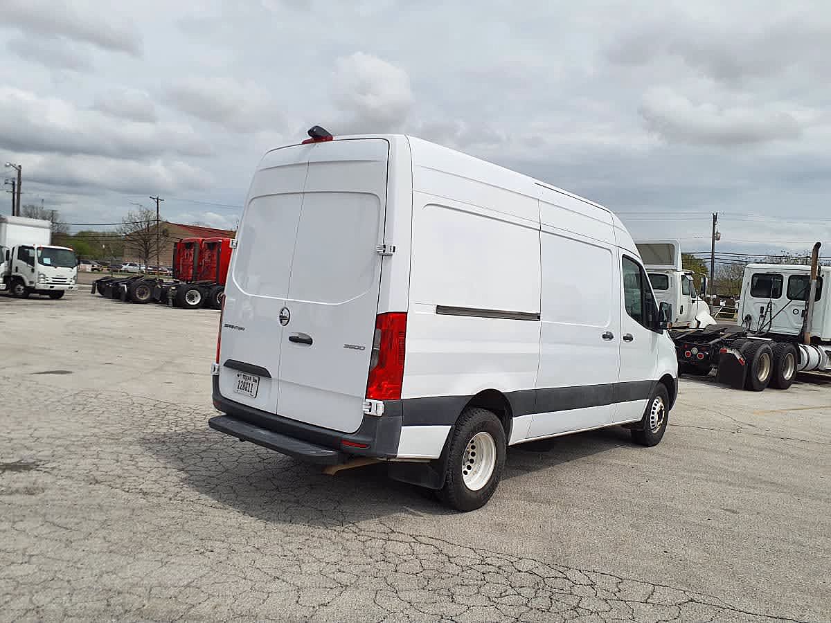 2019 Mercedes-Benz SPRINTER 3500 For Sale | Day Cab | # 860581