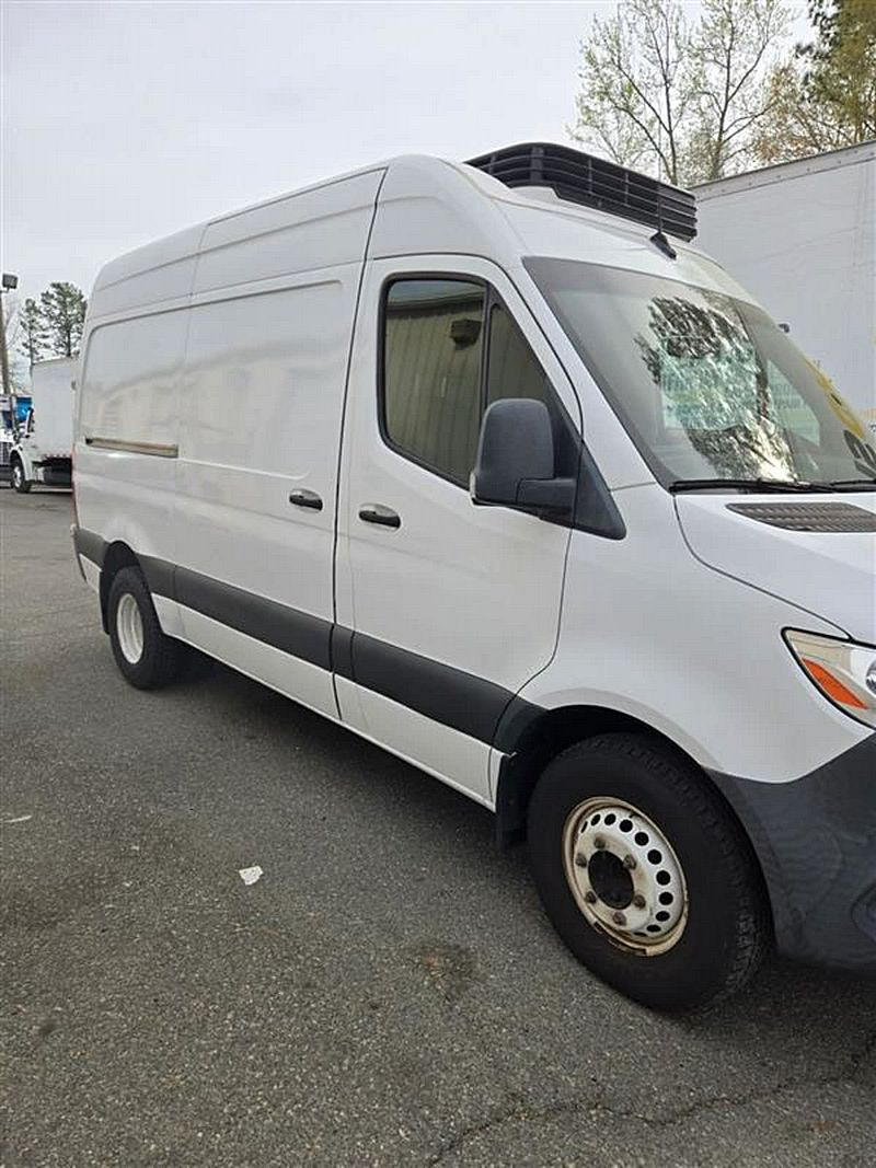 2019 FREIGHTLINER SPRINTER SPRINTER 3500 For Sale | Refrigerated Van ...