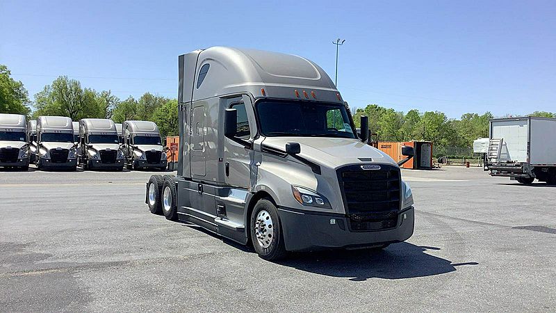 2024 Freightliner Cascadia For Sale | 72" Sleeper | #31055