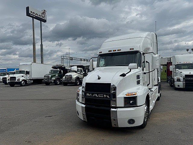 2023 Mack Anthem AN64T M742 For Sale | 70" Sleeper | #6991685