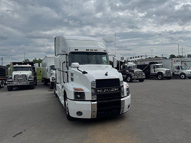 2023 Mack Anthem AN64T M742 For Sale | 70" Sleeper | #6991685