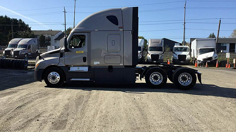 2024 Freightliner Cascadia For Sale | 72" Sleeper | #30917
