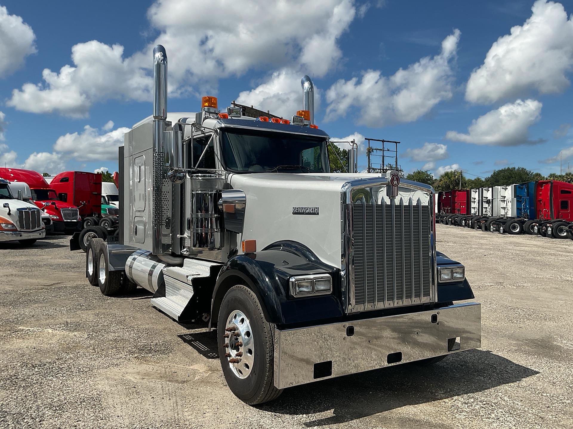 2022 Kenworth W9 Series For Sale | Sleeper Truck | #3854