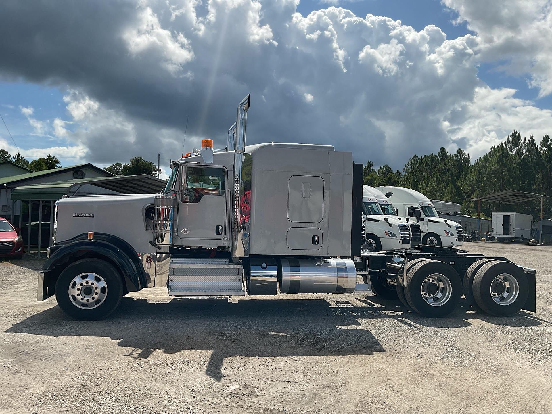 2022 Kenworth W9 Series For Sale | Sleeper Truck | #3854