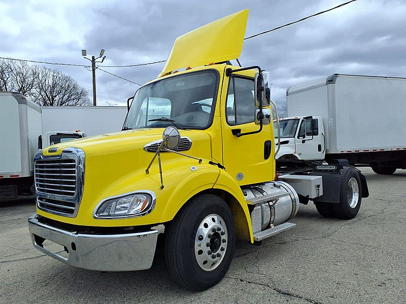2019 Freightliner M2 112 For Sale | Day Cab | #868442