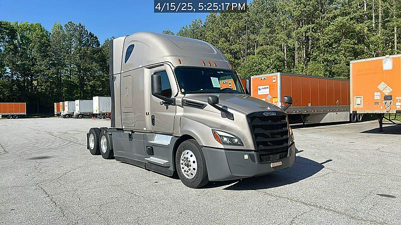 2024 Freightliner Cascadia For Sale | 72" Sleeper | #31019