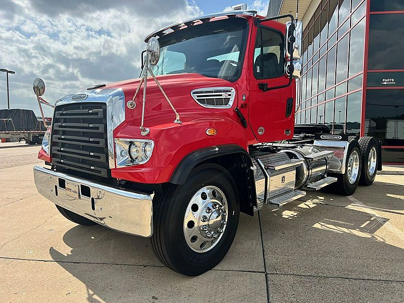 2026 Freightliner 114SD For Sale | Day Cab | #296187