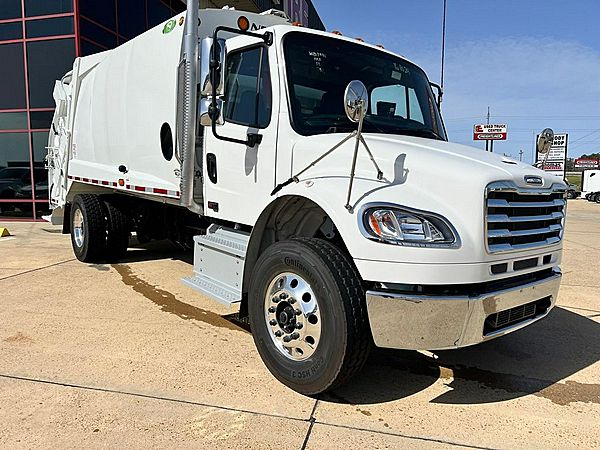 New 2025 Freightliner Trucks For Sale