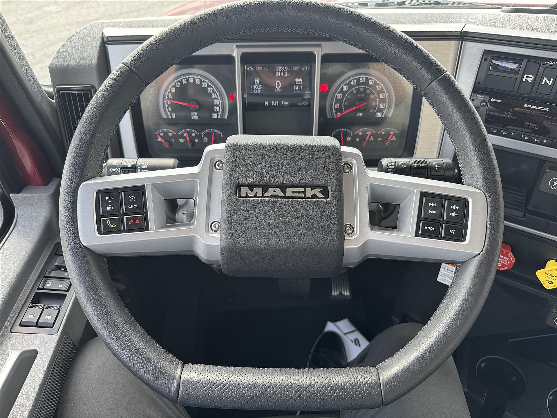 2026 Mack Pinnacle PI64T M778 For Sale | Day Cab | #M018837A